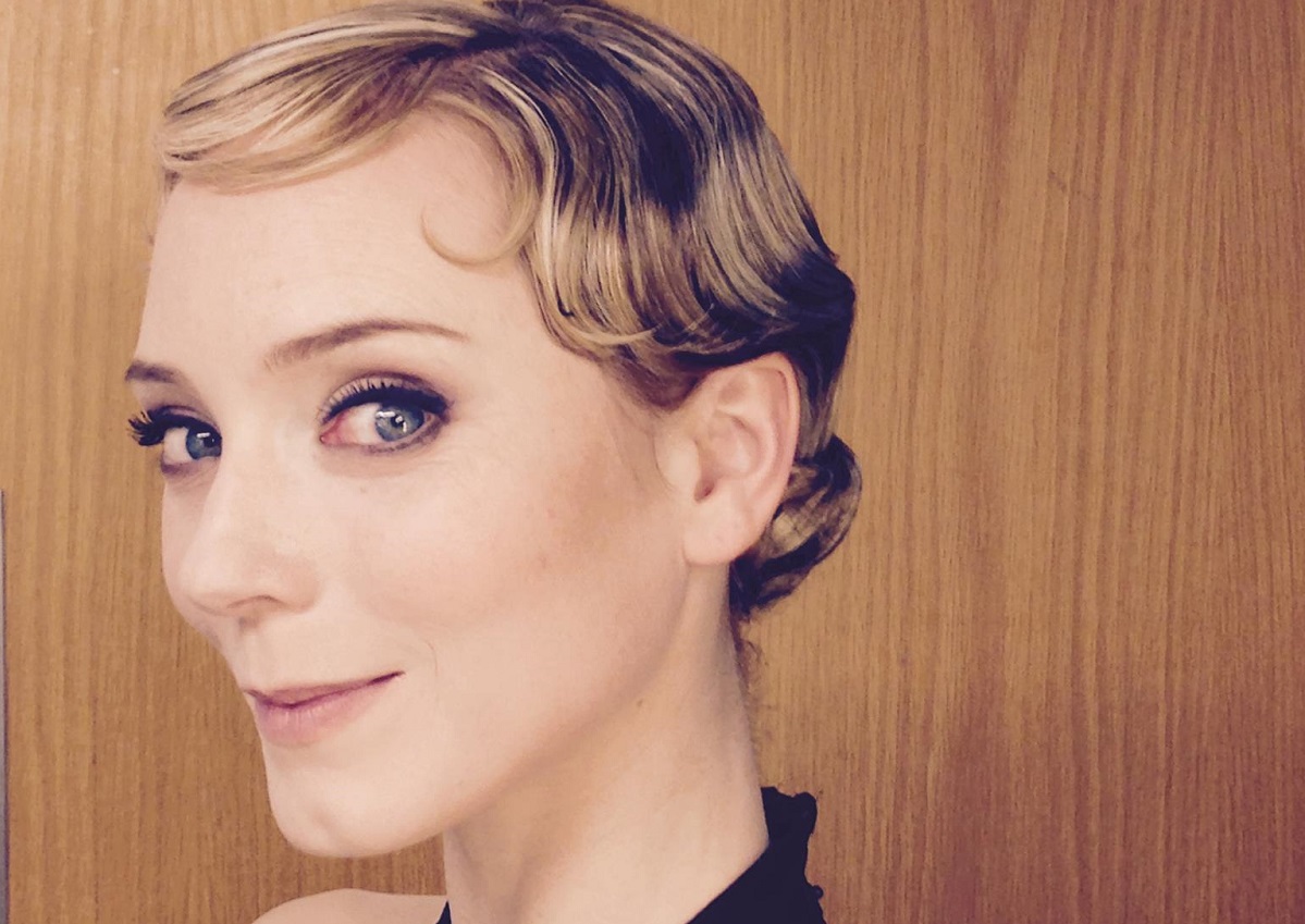 La Principal dancer Sarah Lamb “allo specchio”