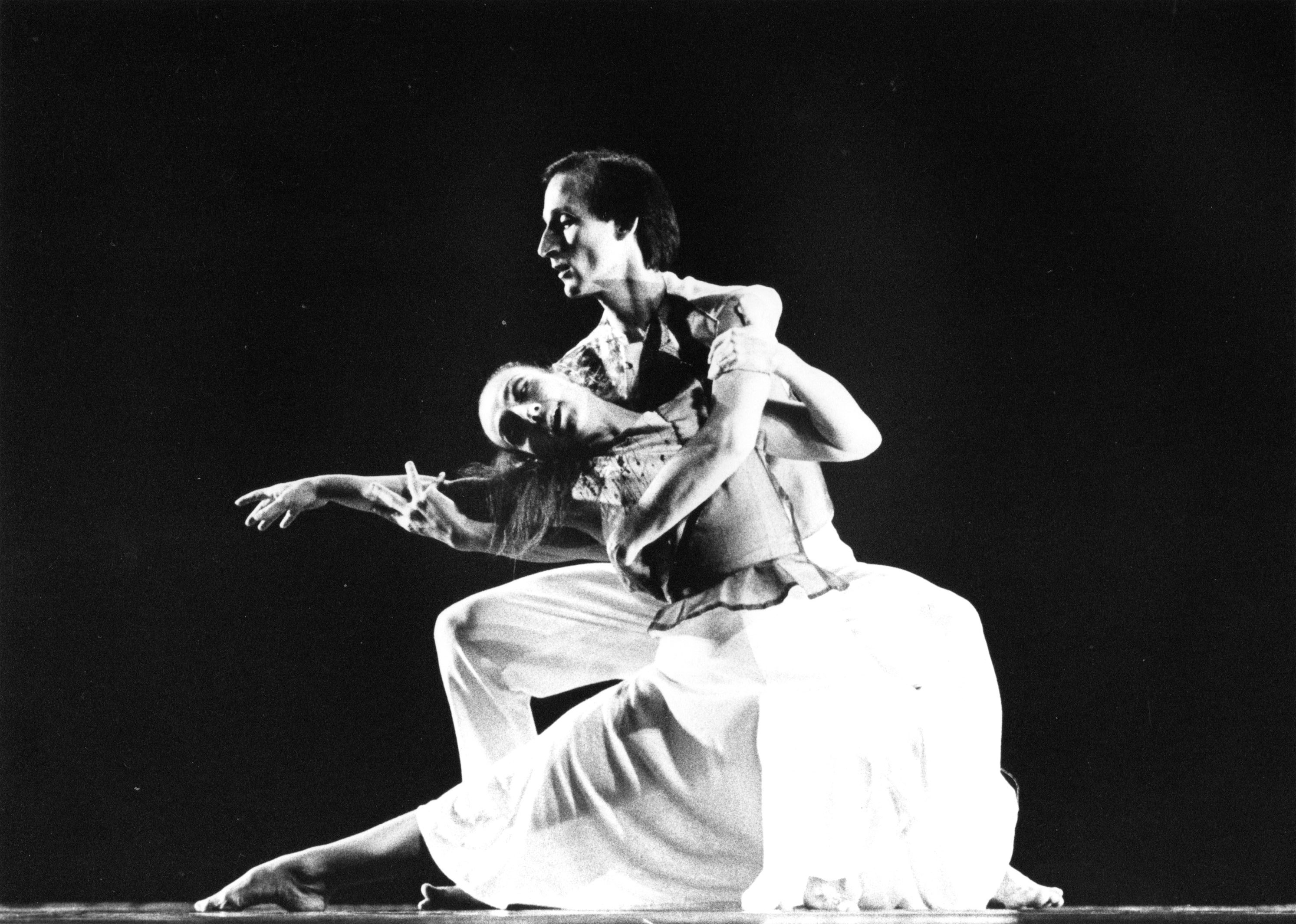 Elsa Piperno e Joseph Fontano icone di una "nuova danza" si raccontano ...