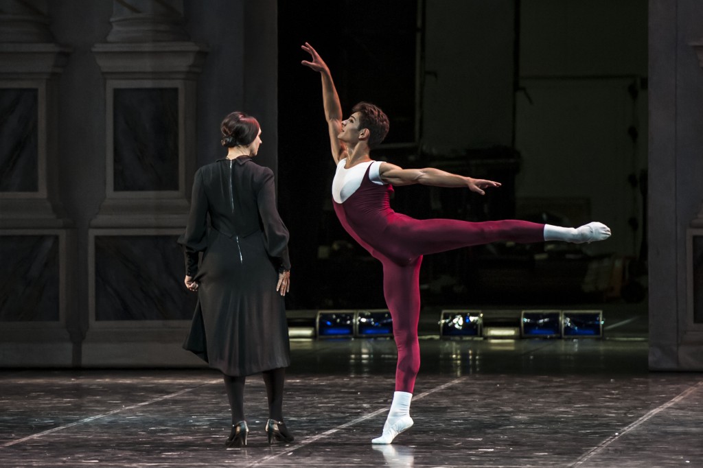 Angelo Greco, giovane promessa e talento della danza italiana ...