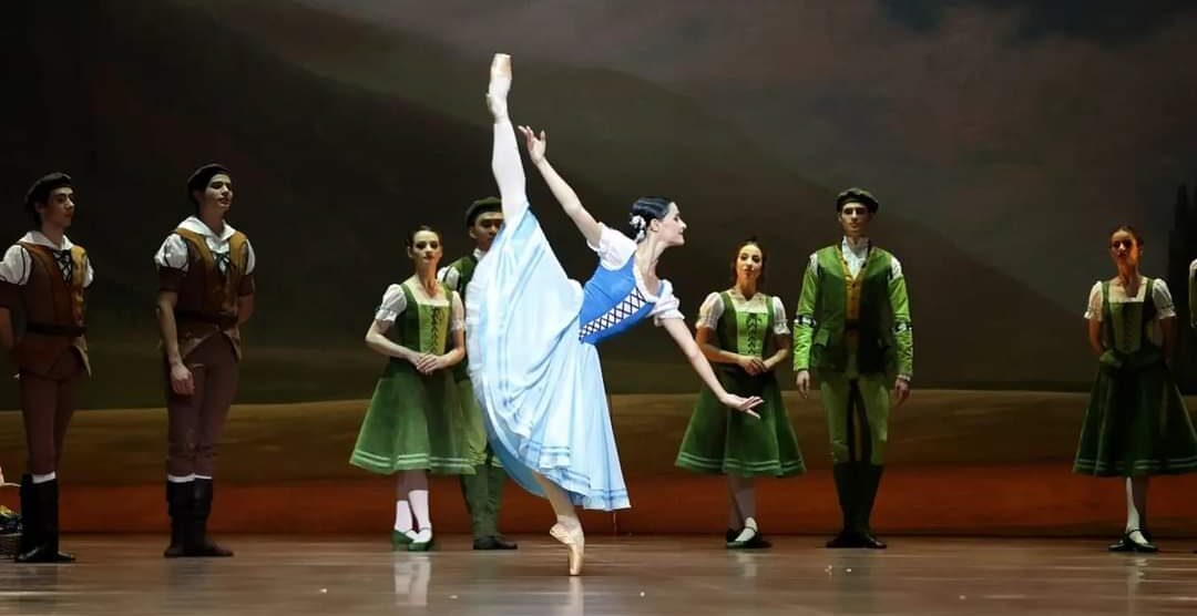 Giselle, il balletto romantico in scena al Teatro di Piacenza